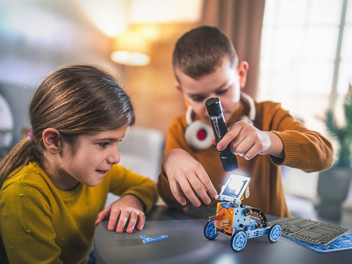 Solar Robot (12-IN-1) – Sillbird